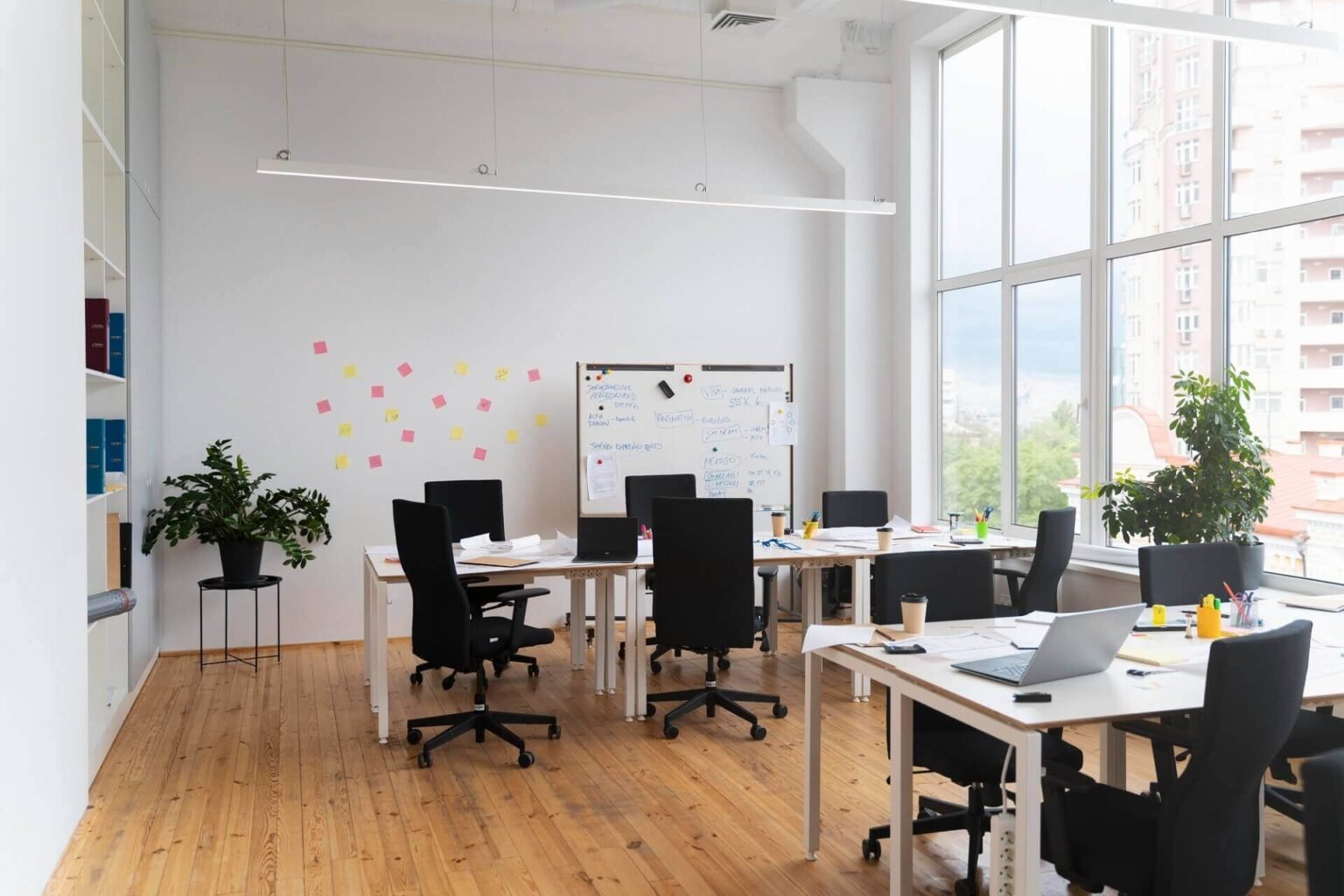 Low Budget Small Office Interior Design - Dezinespace